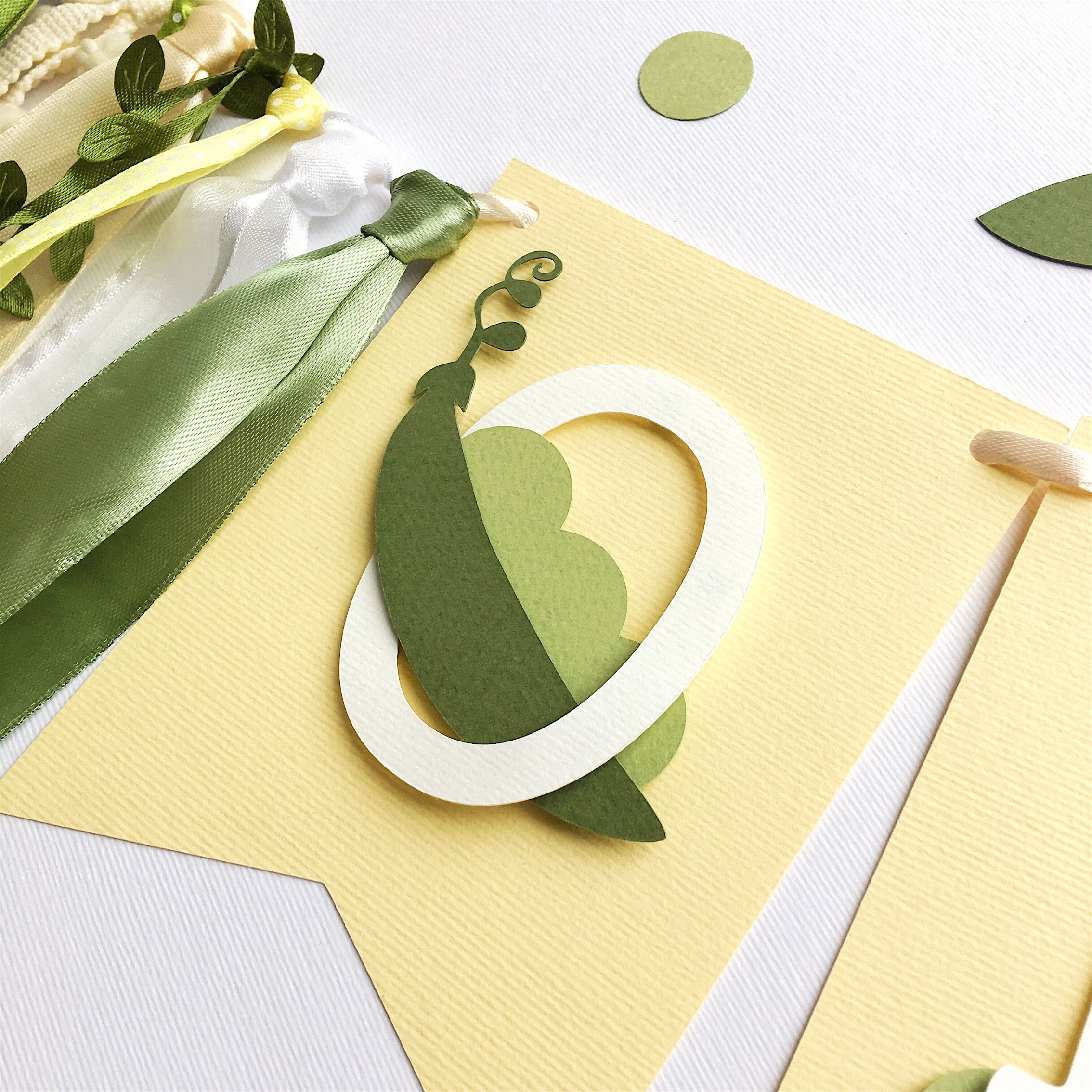 Sweet Peas: Delicate Decoration For a Birthday