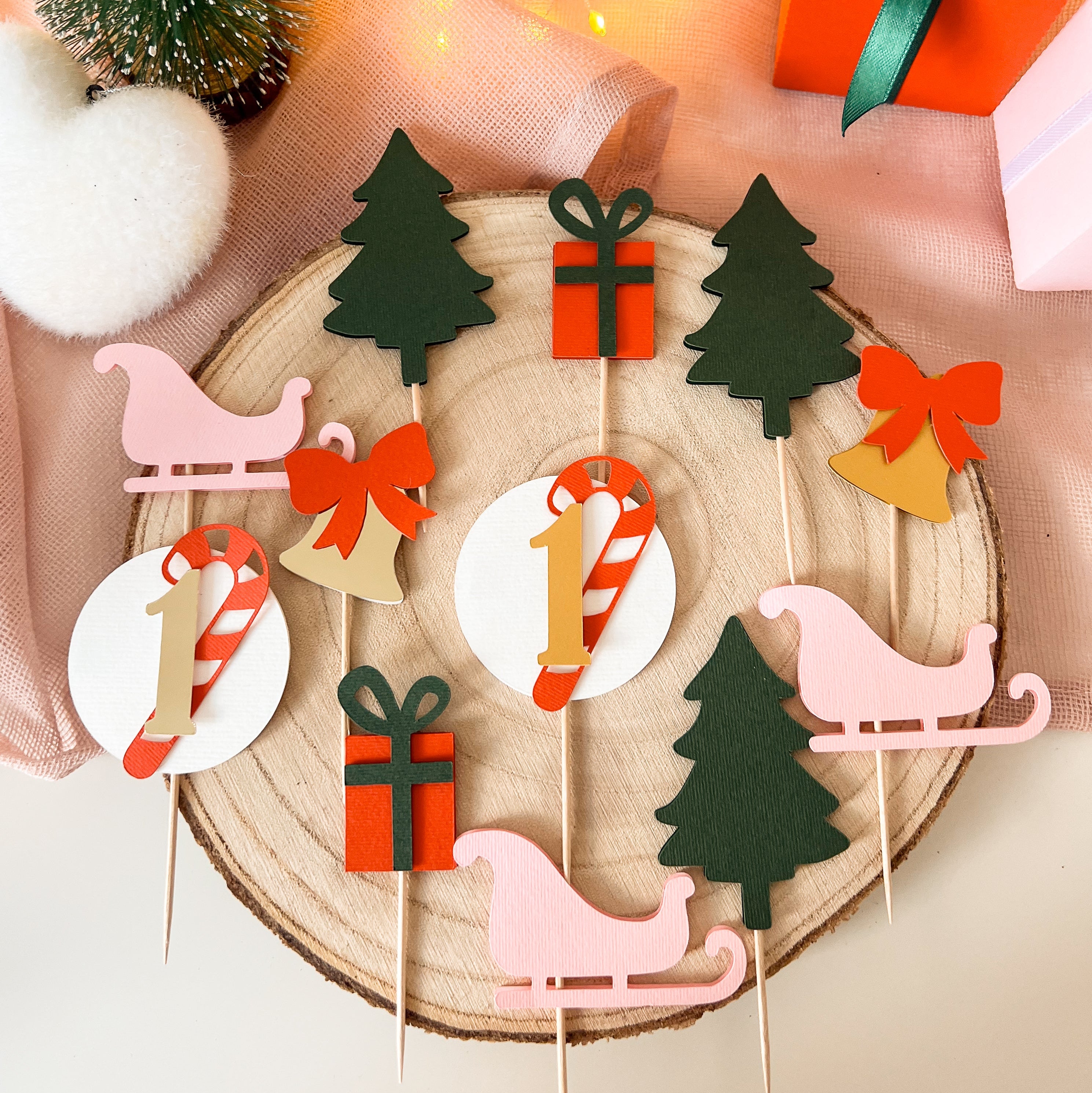 Winter Cupcake Toppers Christmas 1st Birthday Winter Onederland party ...