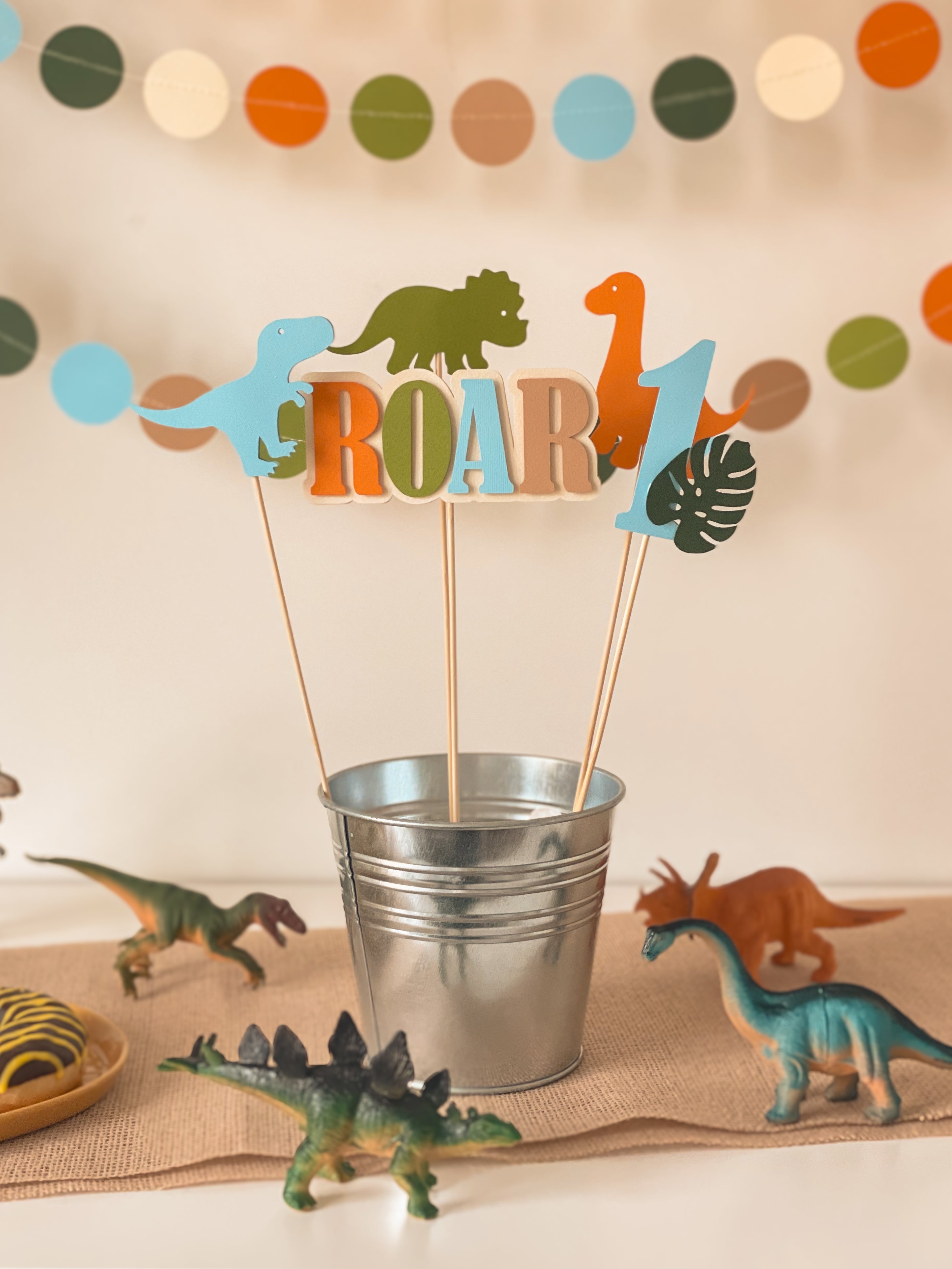 Dinosaur Table Centerpieces Dinosaur Party Table Decorations
